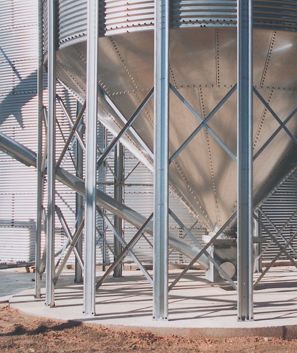 Hopper Bins – Farm